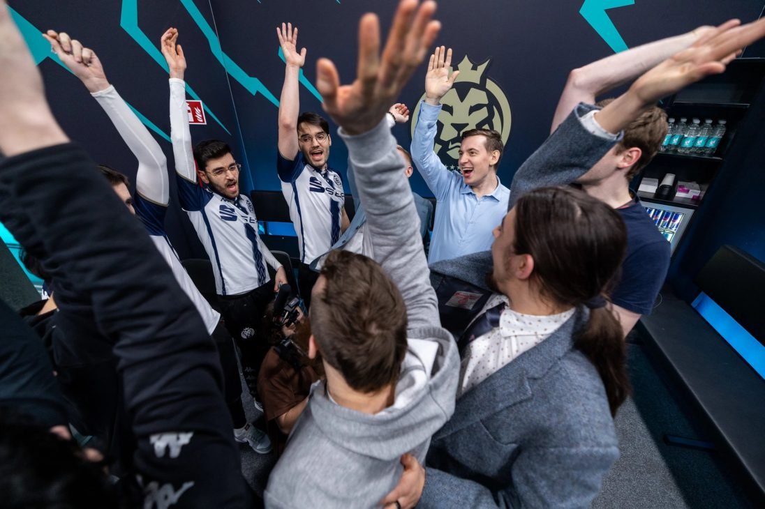 One LEC Team Snuck Into the 2023 Spring Split Group Stage With the Second-Lowest KDA in the ...
